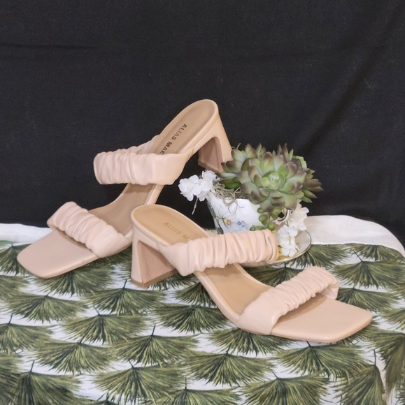 Alias Mae | Shoes | Alias Mae Cream Heels With Elegant Design | Poshmark